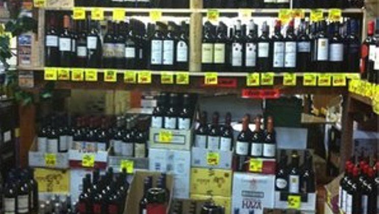 Happy Wine: New Place Offers Tapas in a Wine Shop-Happy Wine Calle Ocho